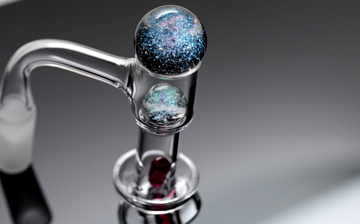 5 Common Beginner Dab Rigs Accessories for First-Time Smokers - The Zen ...