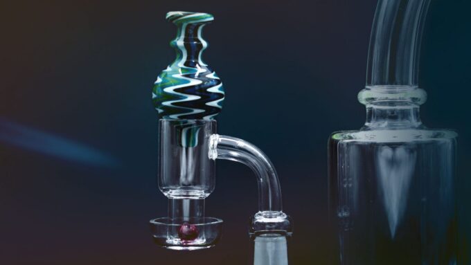 5 Common Beginner Dab Rigs Accessories for First-Time Smokers - The Zen ...