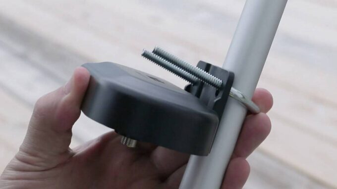 5 Tips For Installing A TV Antenna Signal Booster - The Zen Universe